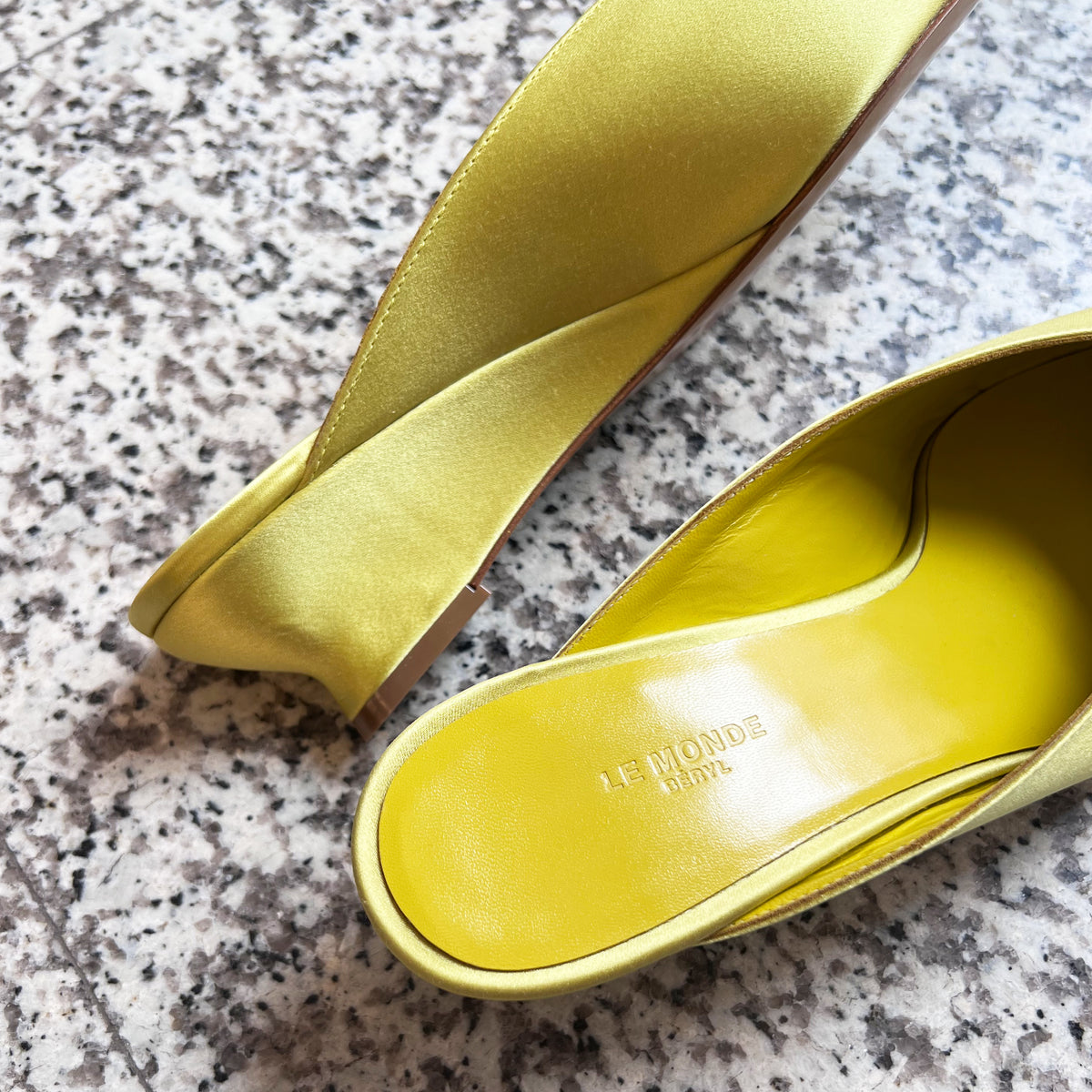 Micro Wedge Mule in Lime Satin – Misia